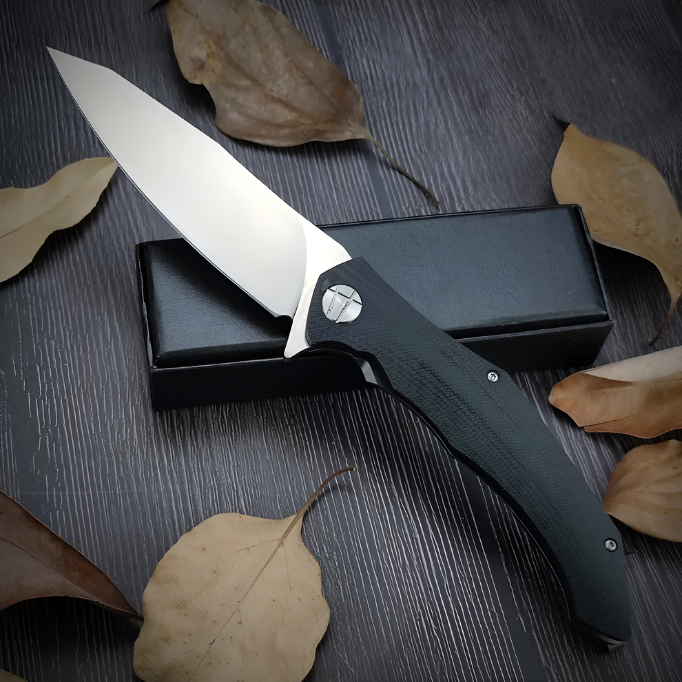 Asymmetrical Warrior knife – Slick Blade