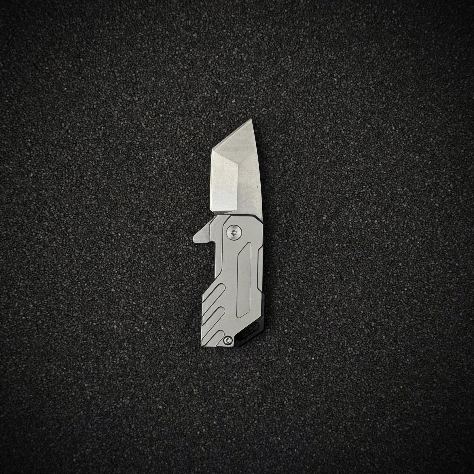 Micro Edge knife – Slick Blade