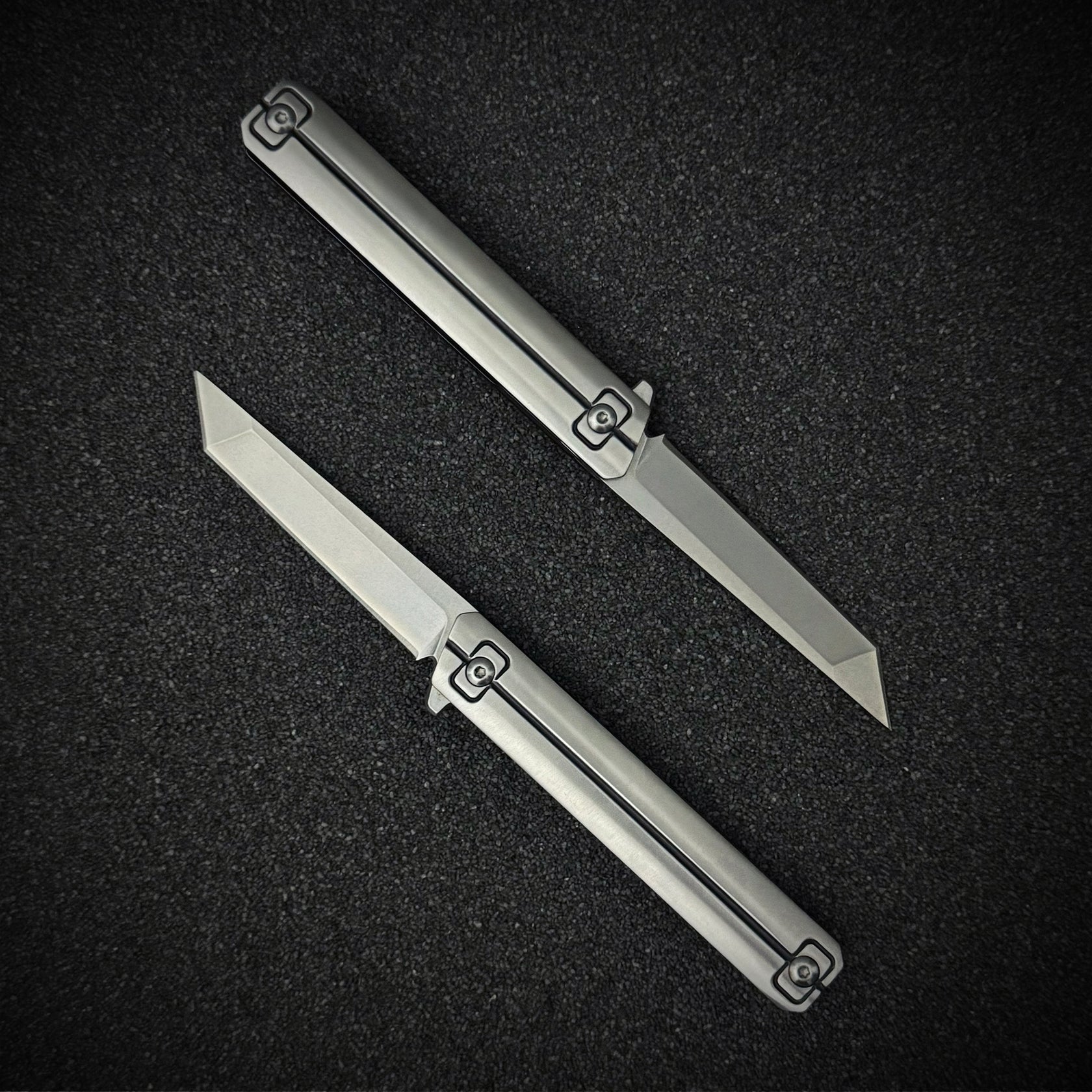 Razon Fang knife – Slick Blade