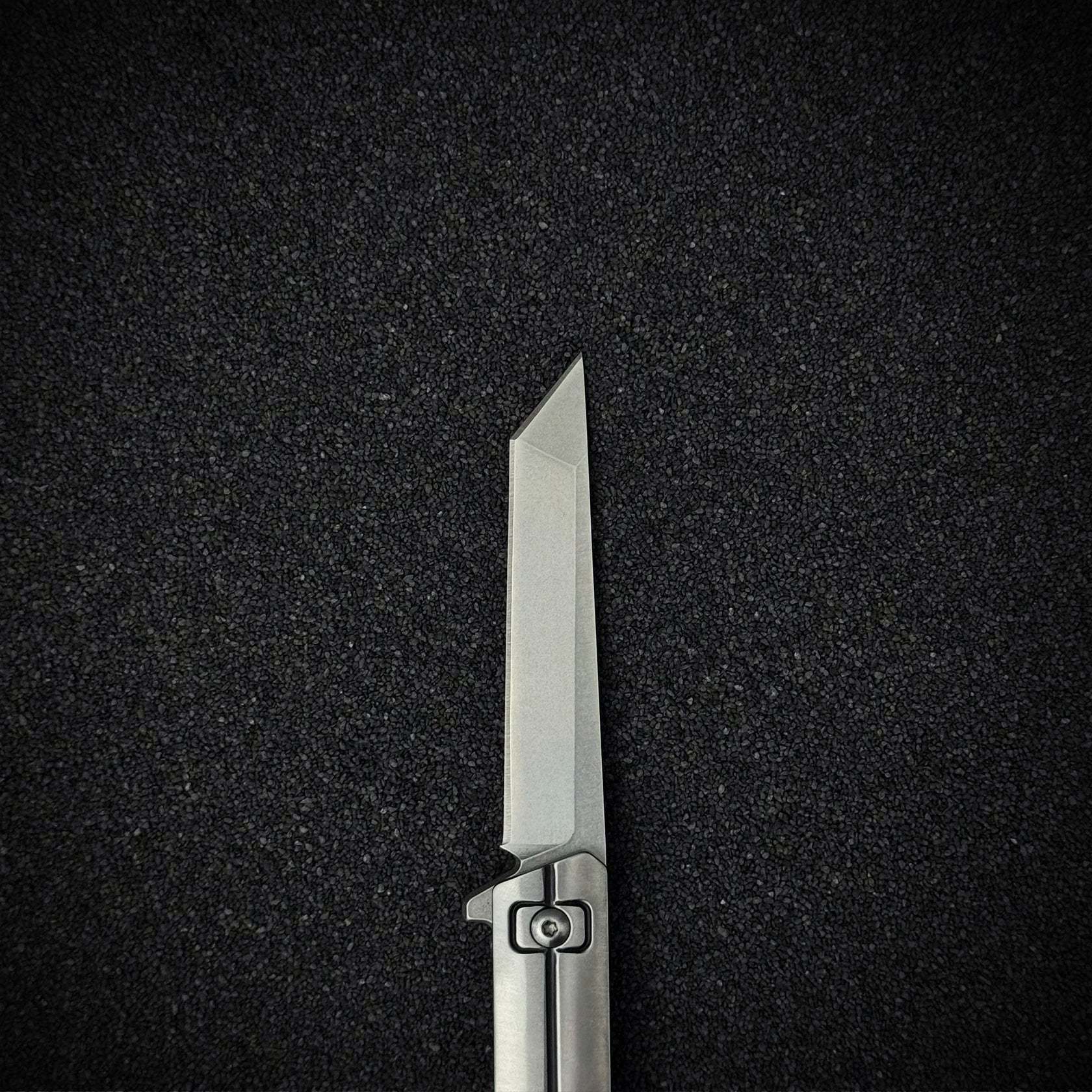 Razon Fang knife – Slick Blade
